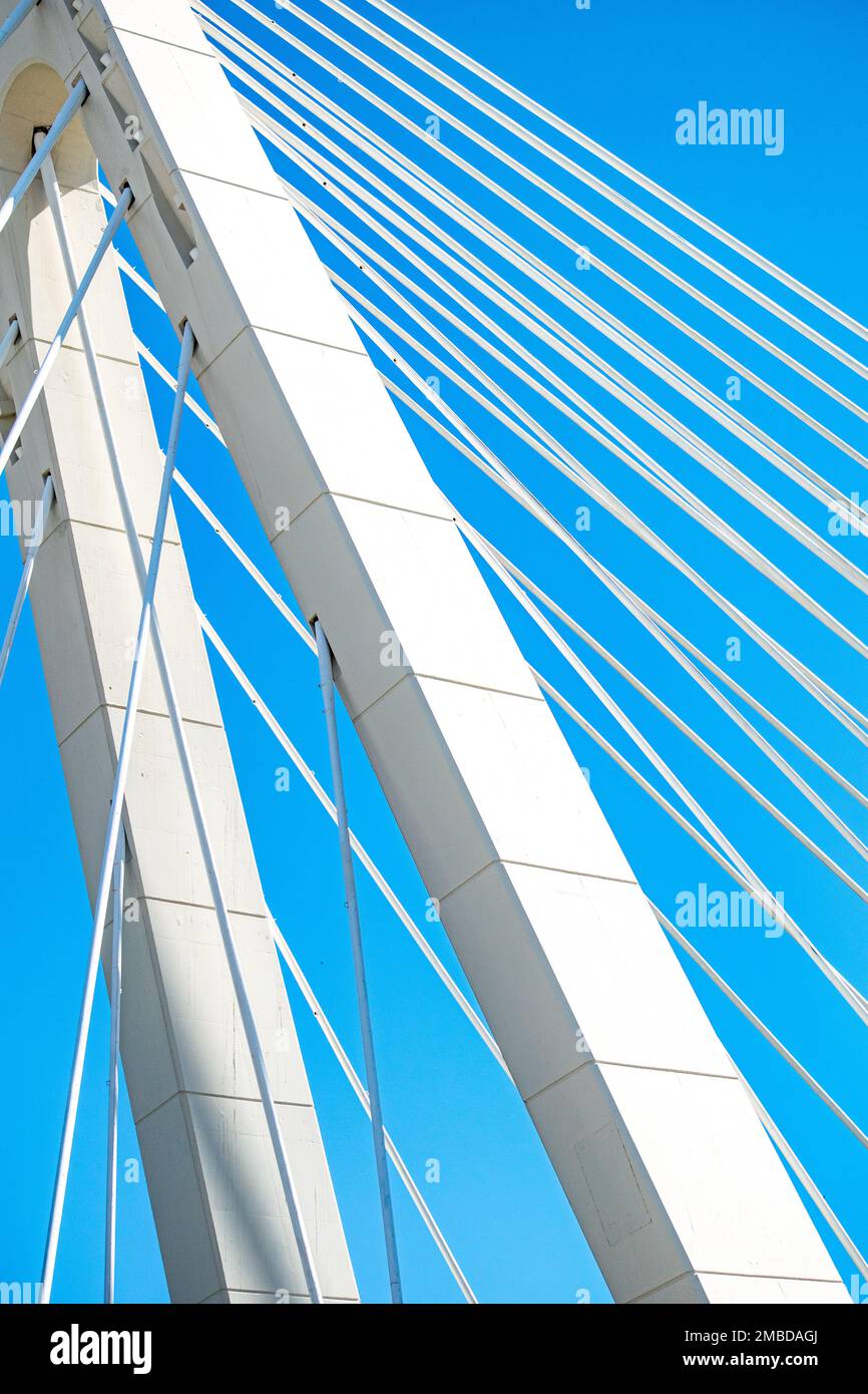 Bridge cables close up hi-res stock photography and images - Alamy