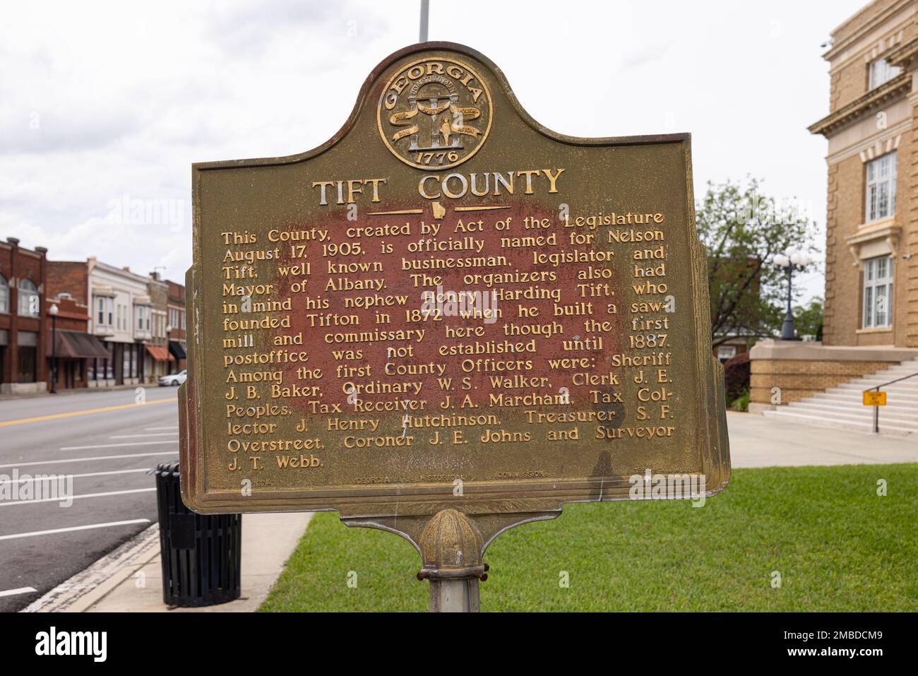 Tifton, Georgia, USA - April 17, 2022: Plaque tells the history of Tift ...
