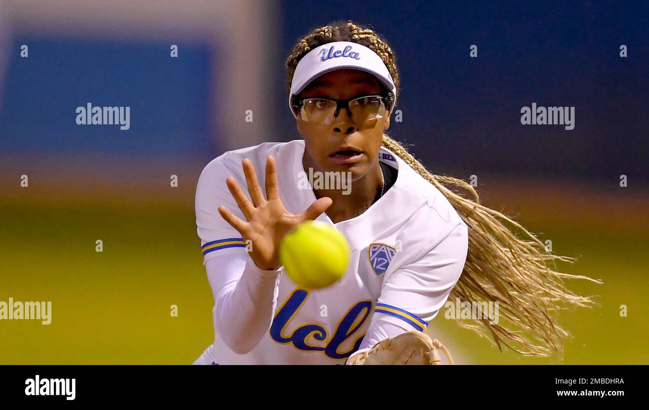 UCLA utility Anna Vines (20) during an NCAA softball game on Friday ...