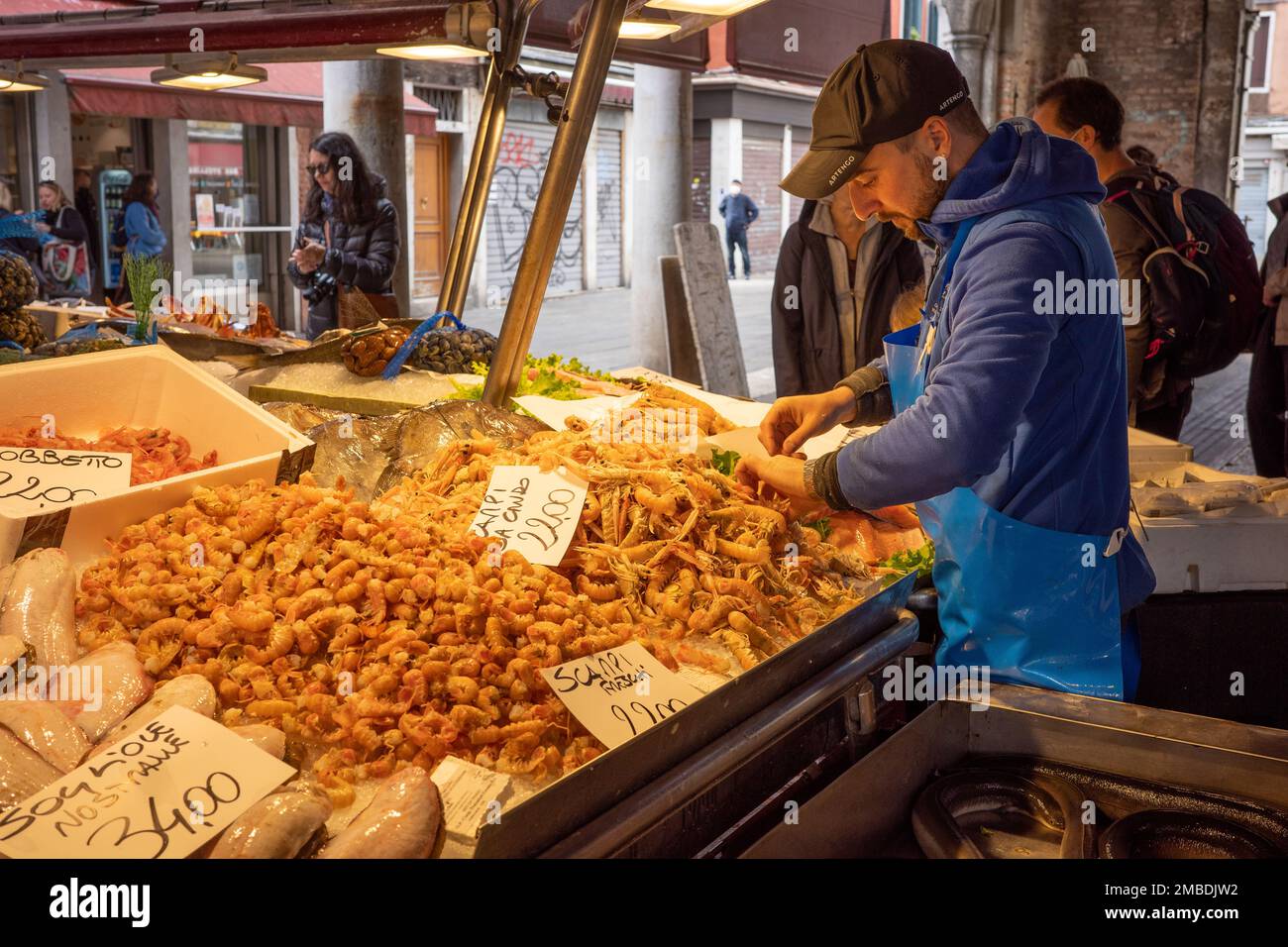 Street and market scenes from Venice Stock Photo - Alamy