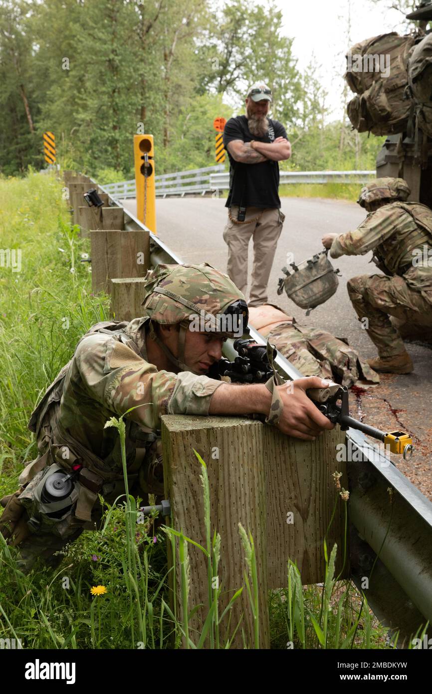 Joint Base Lewis-McChord, Wash.- A U.S. Army infantryman pulls security ...