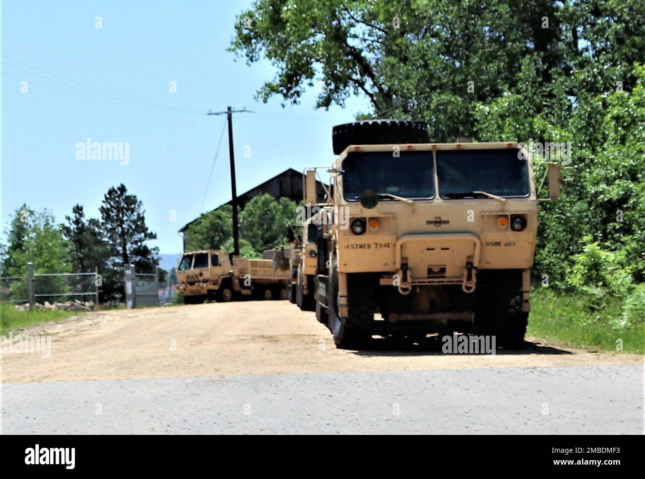 157th maneuver enhancement brigade hi-res stock photography and images ...