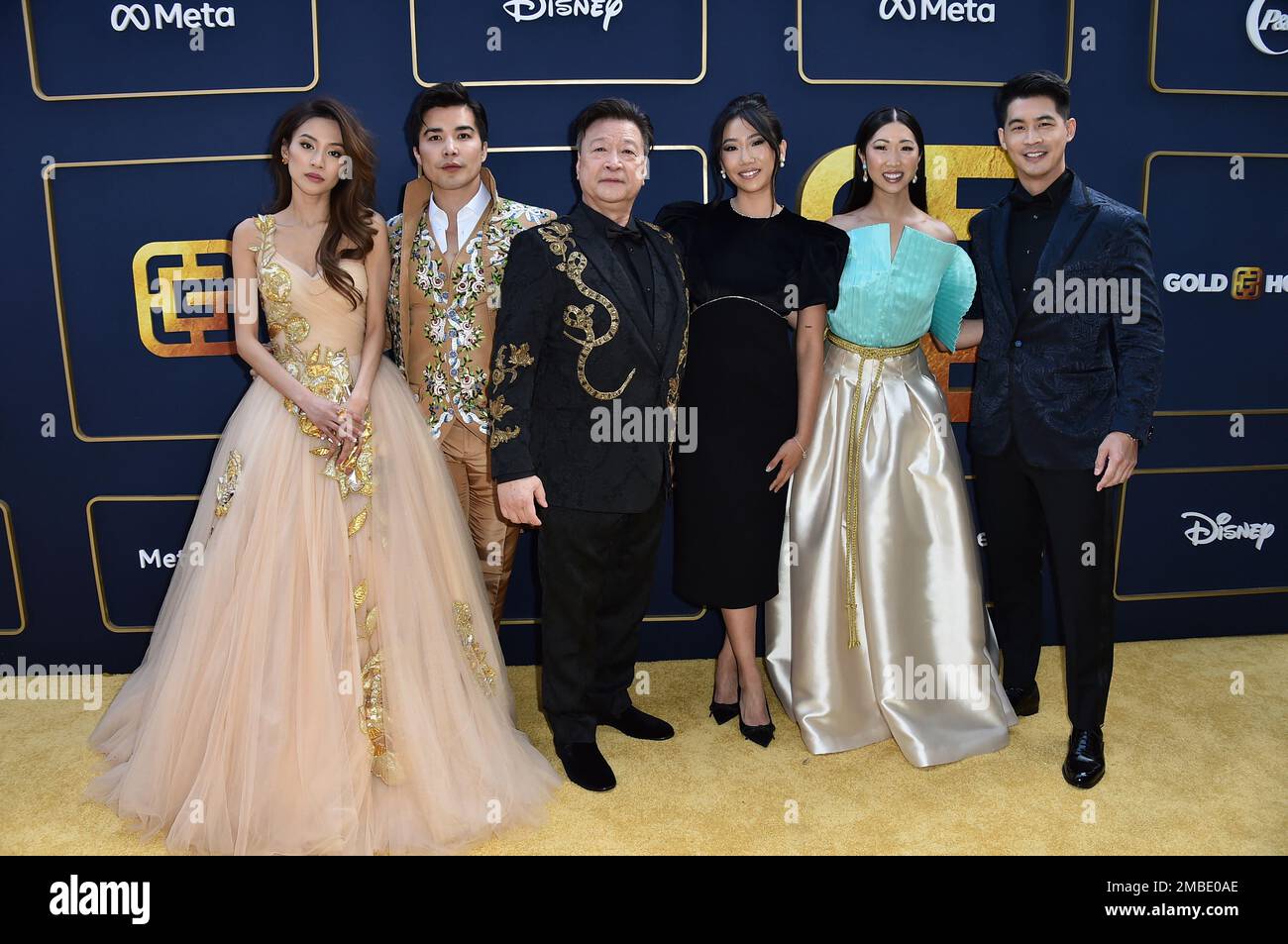 From left, Vanessa Yao, Ludi Lin, Tzi Ma, Olivia Liang, Shannon Dang ...