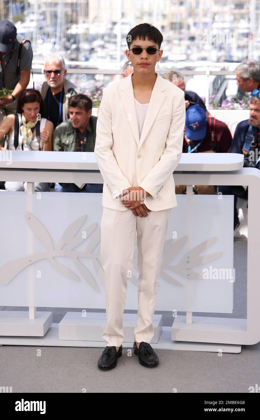 LaDainian Crazy Thunder poses for photographers at the photo call for ...