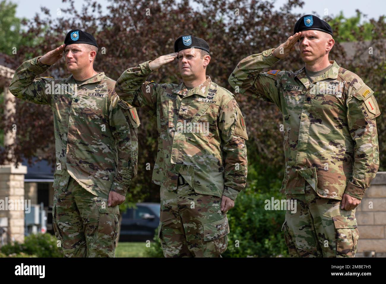 (Left to right) U.S. Army Lt. Col. Nicholas R. Talbot, the outgoing ...