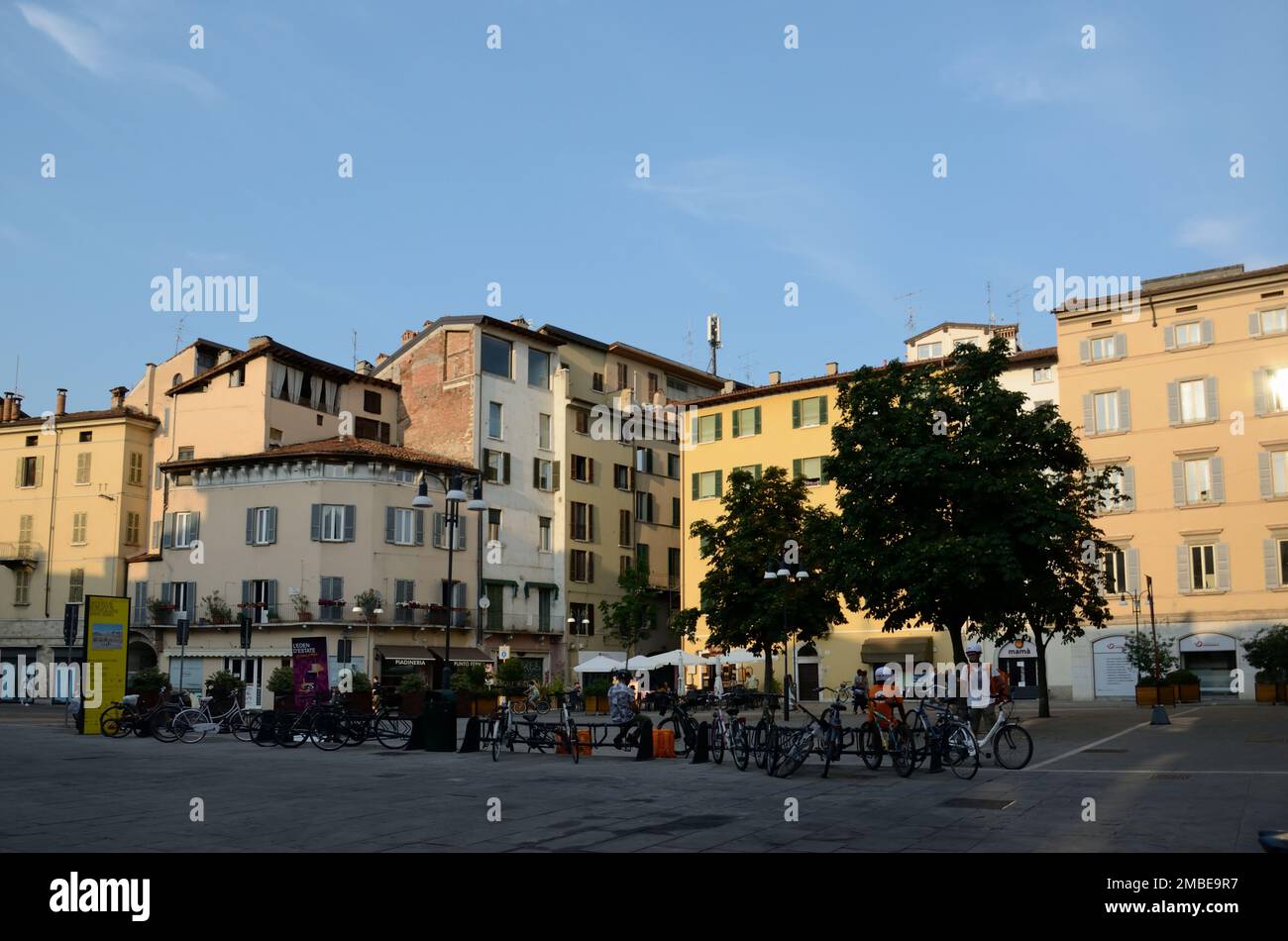 Via brescia hi-res stock photography and images - Alamy
