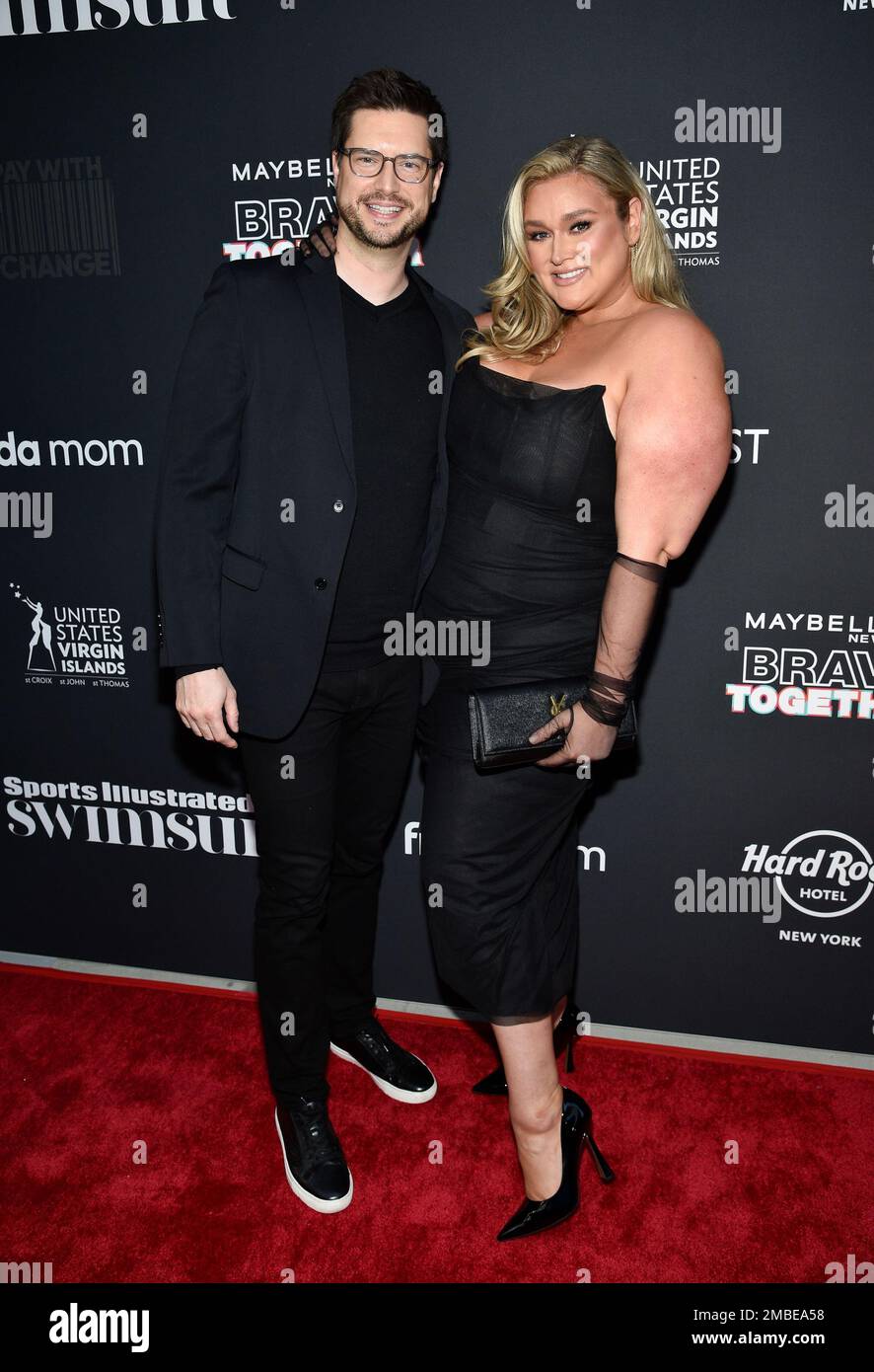Model Hunter McGrady, right, and husband Brian Keys attend the Sports ...