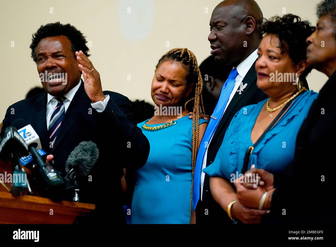 FILE - Garnell Whitfield Jr., left, the son of Ruth Whitfield, a victim ...
