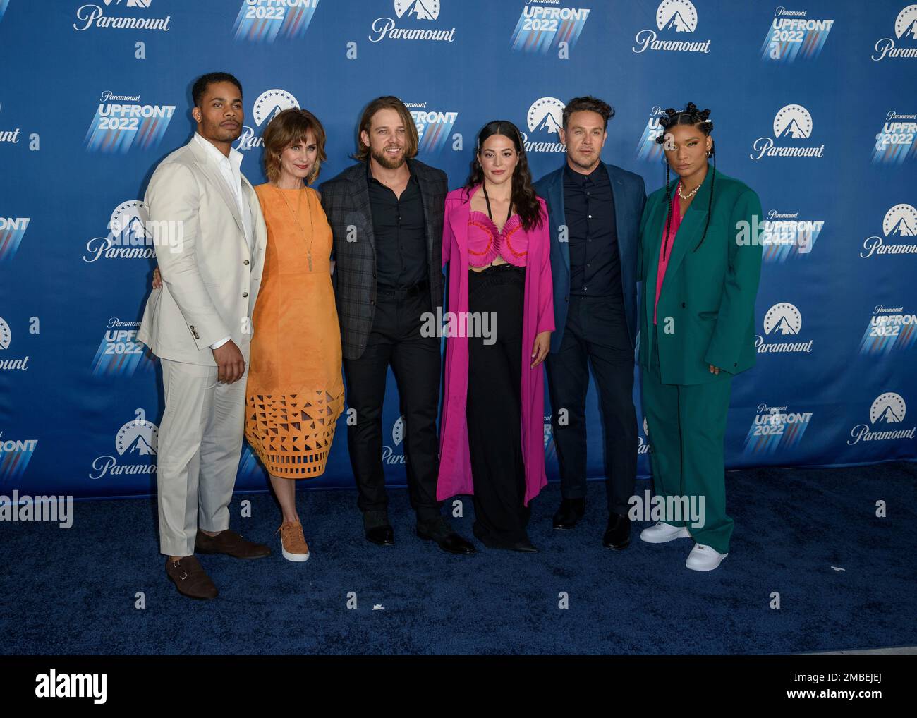Jordan Calloway, from left, Diane Farr, Max Thieriot, Stephanie Arcila ...