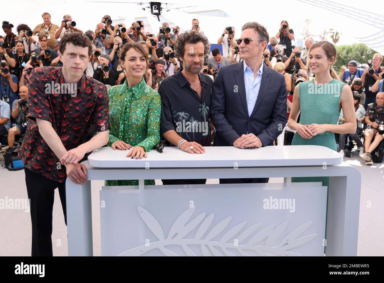 Finnegan Oldfield, from left, Berenice Bejo, Romain Duris, director ...
