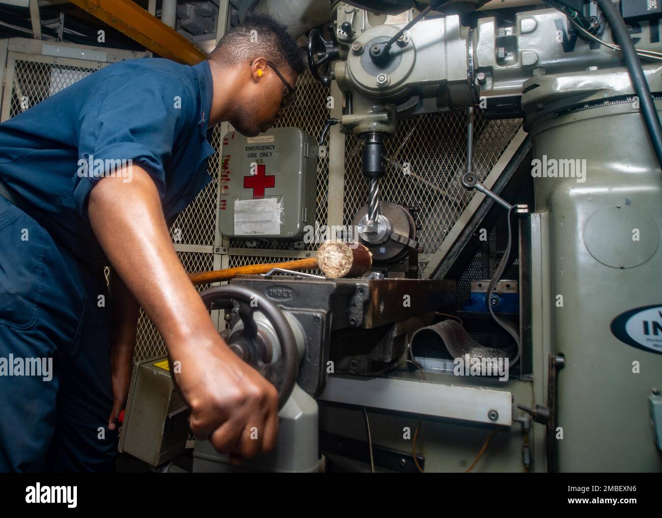 220615-N-YQ181-1043 PHILIPPINE SEA (June 15, 2022) Machinery Repairman ...