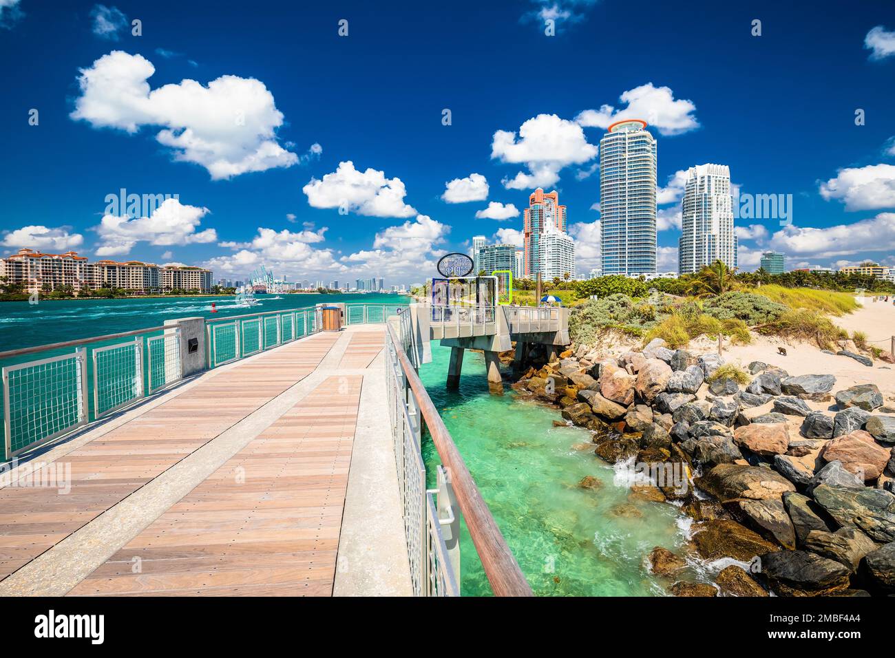 Miami Beach South Pointe pier park colorful waterfront view, Florida ...
