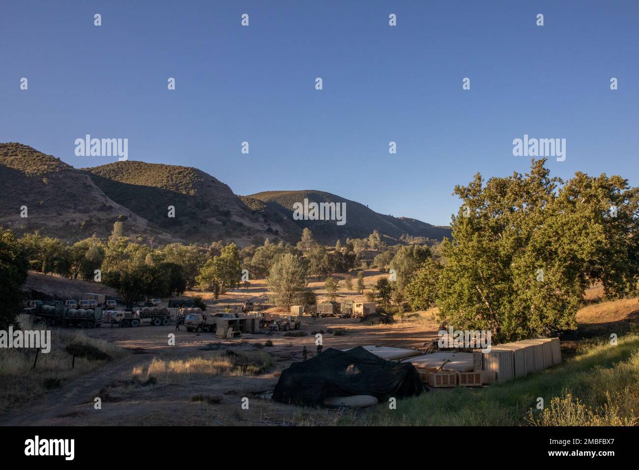 Showers in combat hi-res stock photography and images - Alamy