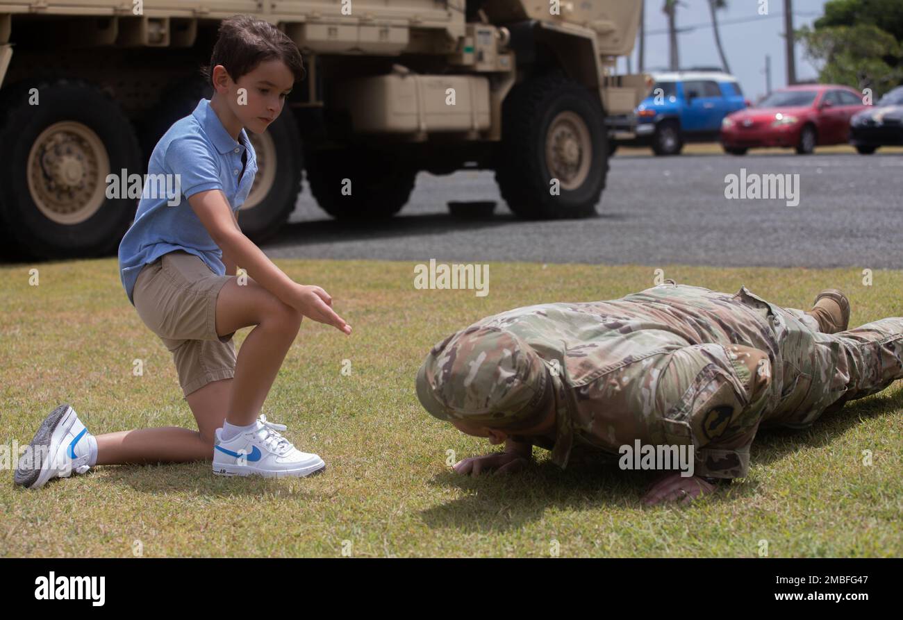 FORT BUCHANAN, Puerto Rico—Army Reserve Drill 1st Sgt. Carlos Declet ...