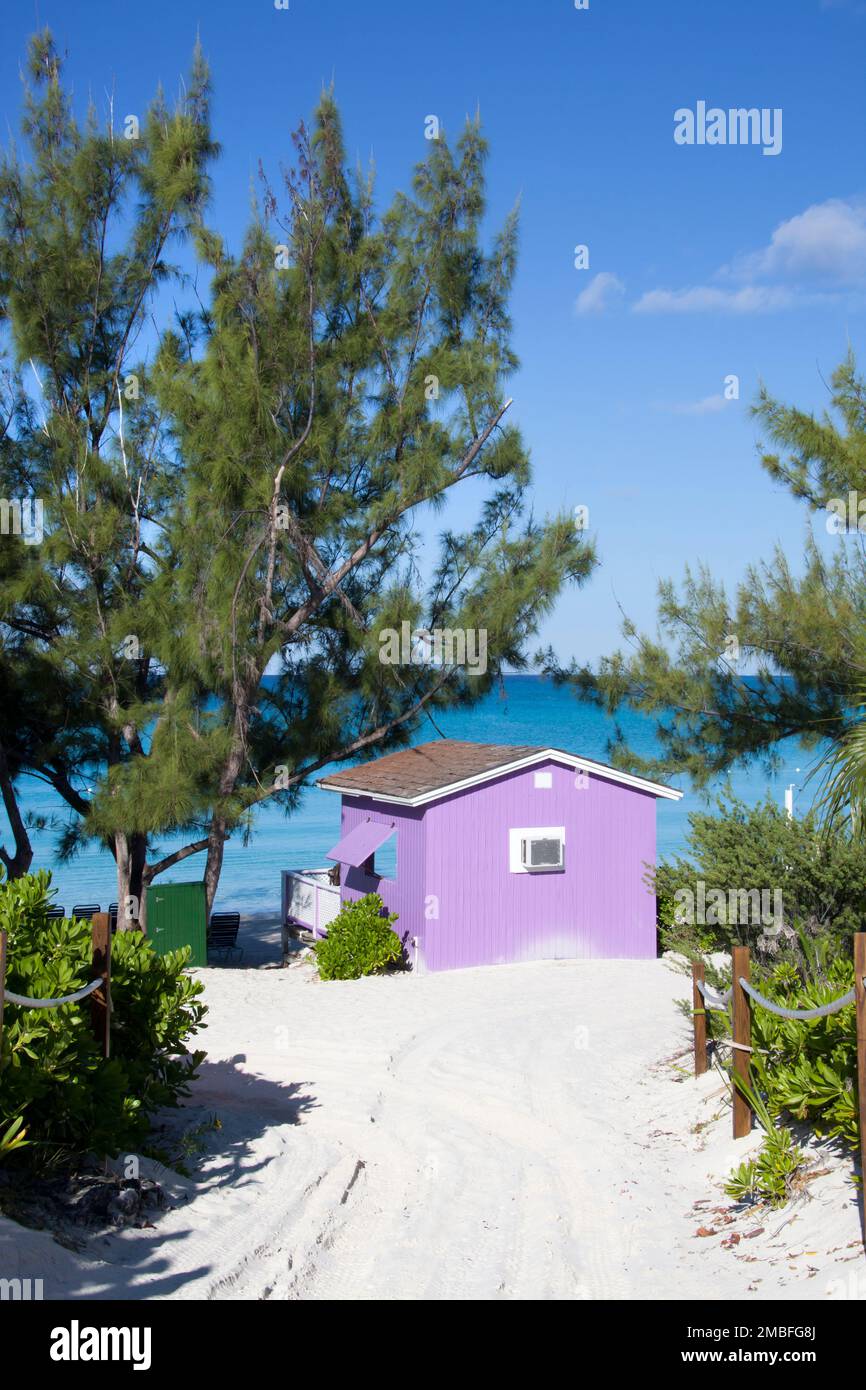 The sandy entrance to the tourist beach on Half Moon Cay island ...