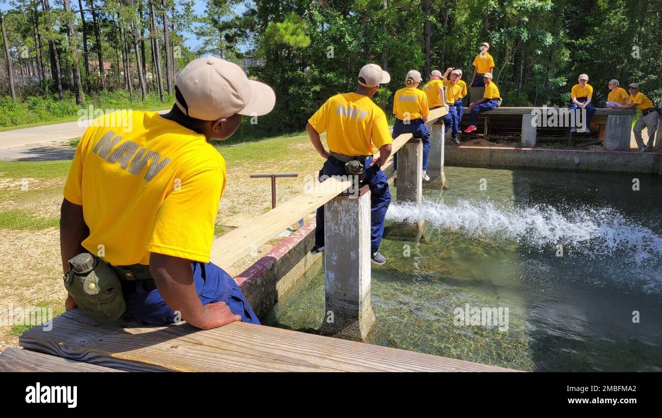 220615-N-LY580-1008 CAMP SHELBY, Miss. (June 15, 2022) Navy Junior ...