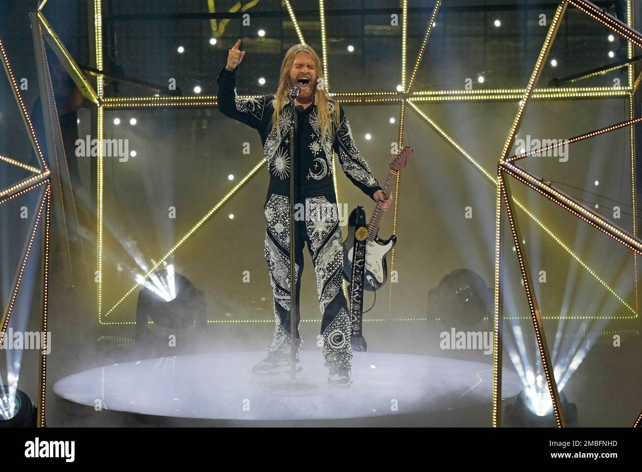 Sam Ryder from United Kingdom singing Space Man performs during the ...