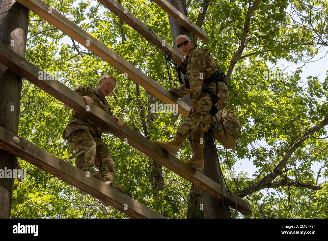 Sgt. 1st Class Robert O'Daniel, right, an instructor with Company B ...