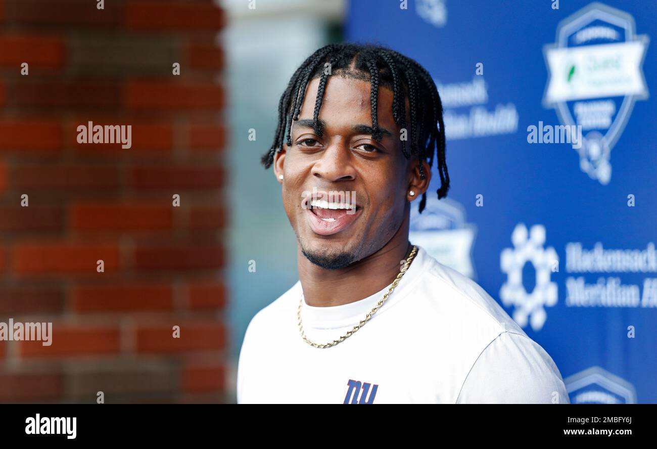 New York Giants cornerback Cor'Dale Flott answers questions from media ...
