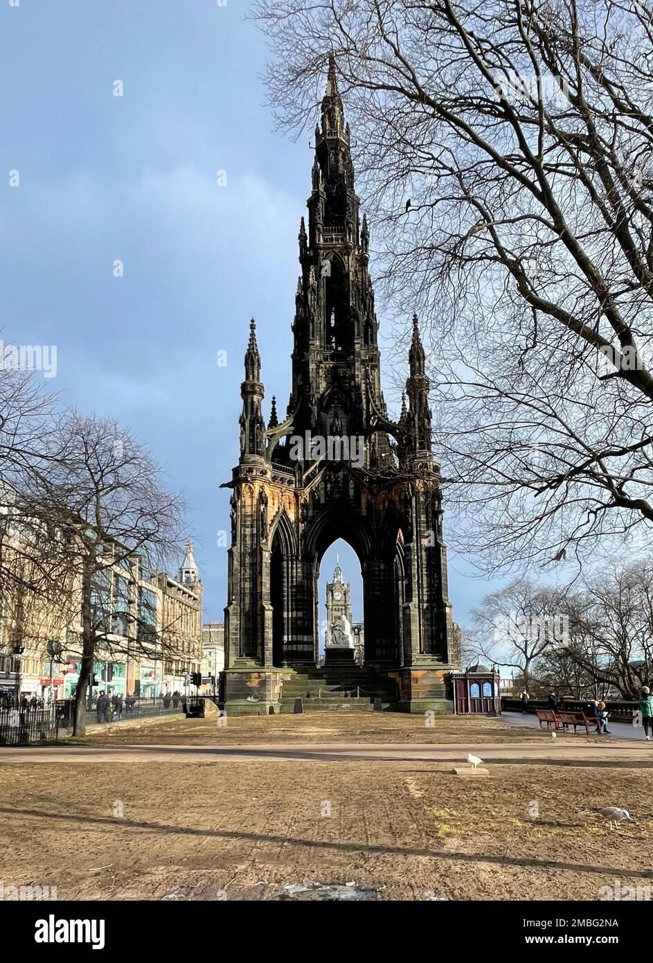 Scott Monument, Princes Street, Edinburgh Stock Photo - Alamy