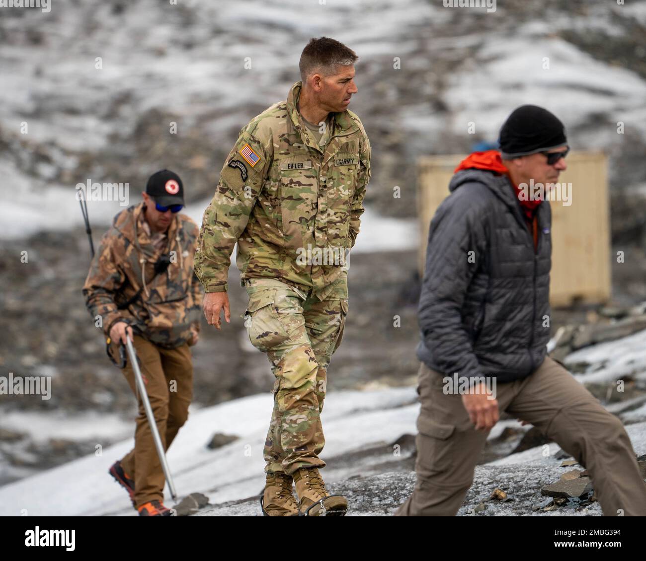 U.S. Army Maj. Gen. Brian Eilffler, the 11th Airborne Division ...