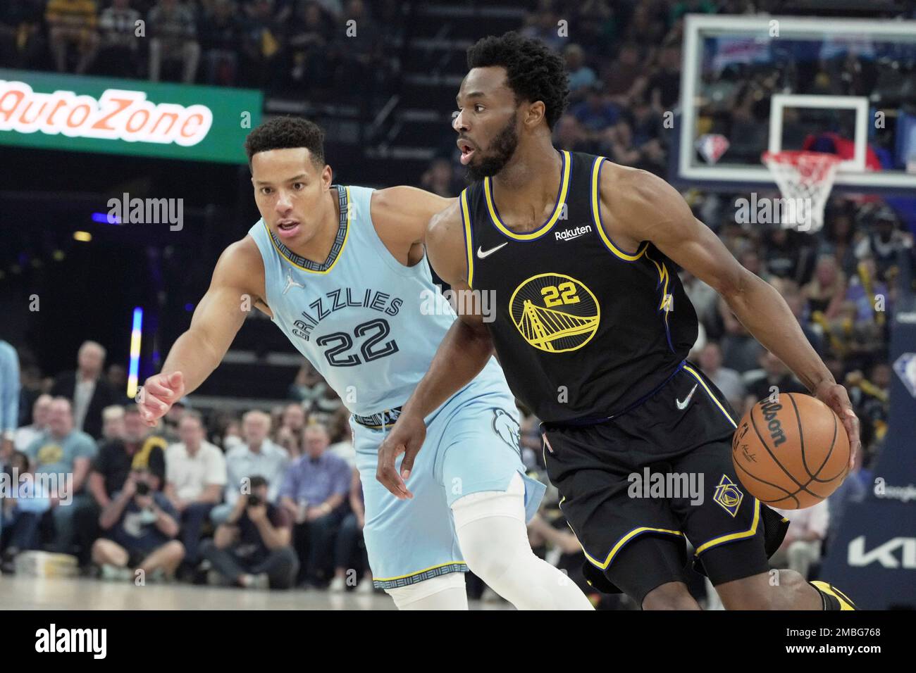 Memphis Grizzlies' Desmond Bane (22) guards Golden State Warriors ...
