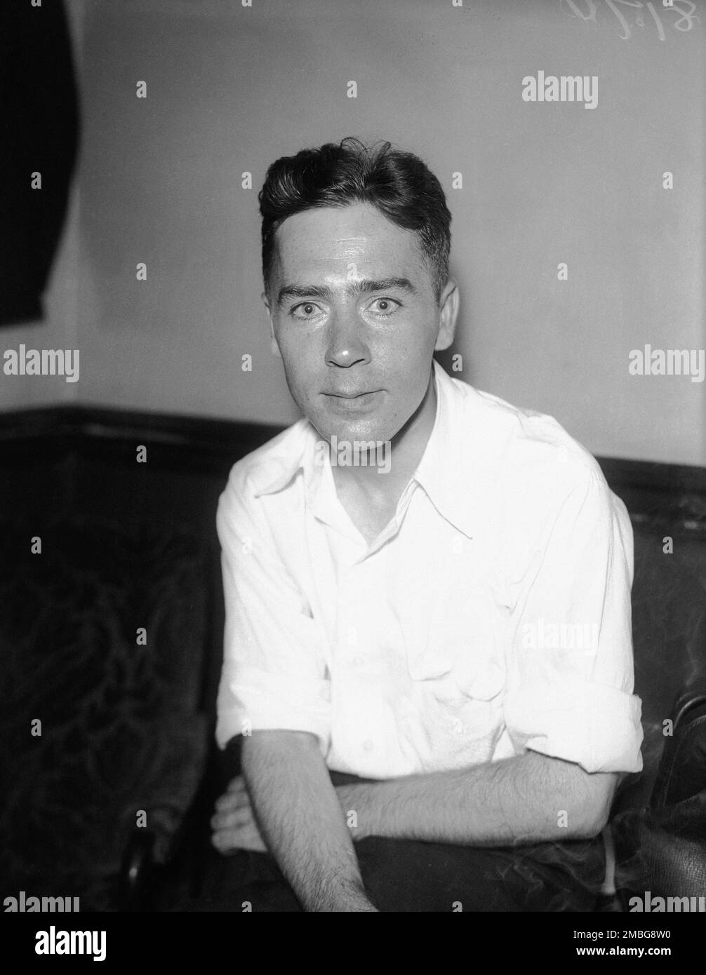 Robert Hamilton, brother of Mrs. Rita Keele, one of the women who ...