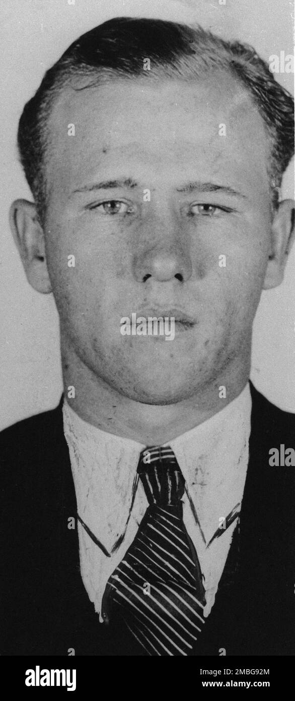 Raymond Hamilton, shown in this photo, dapper fugitive from the ...