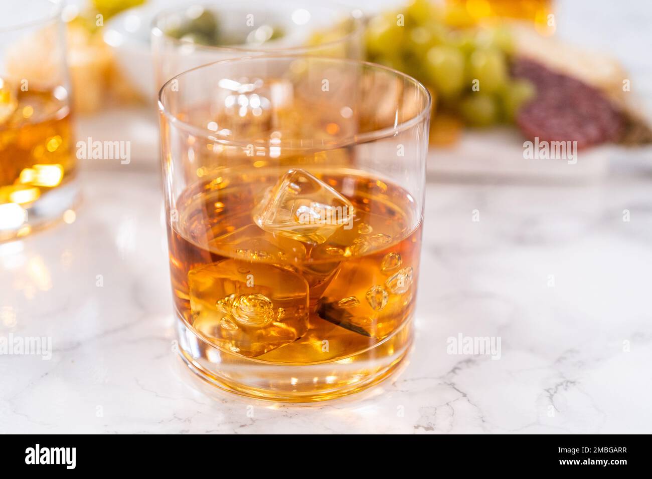 Scotch on the rocks Stock Photo - Alamy