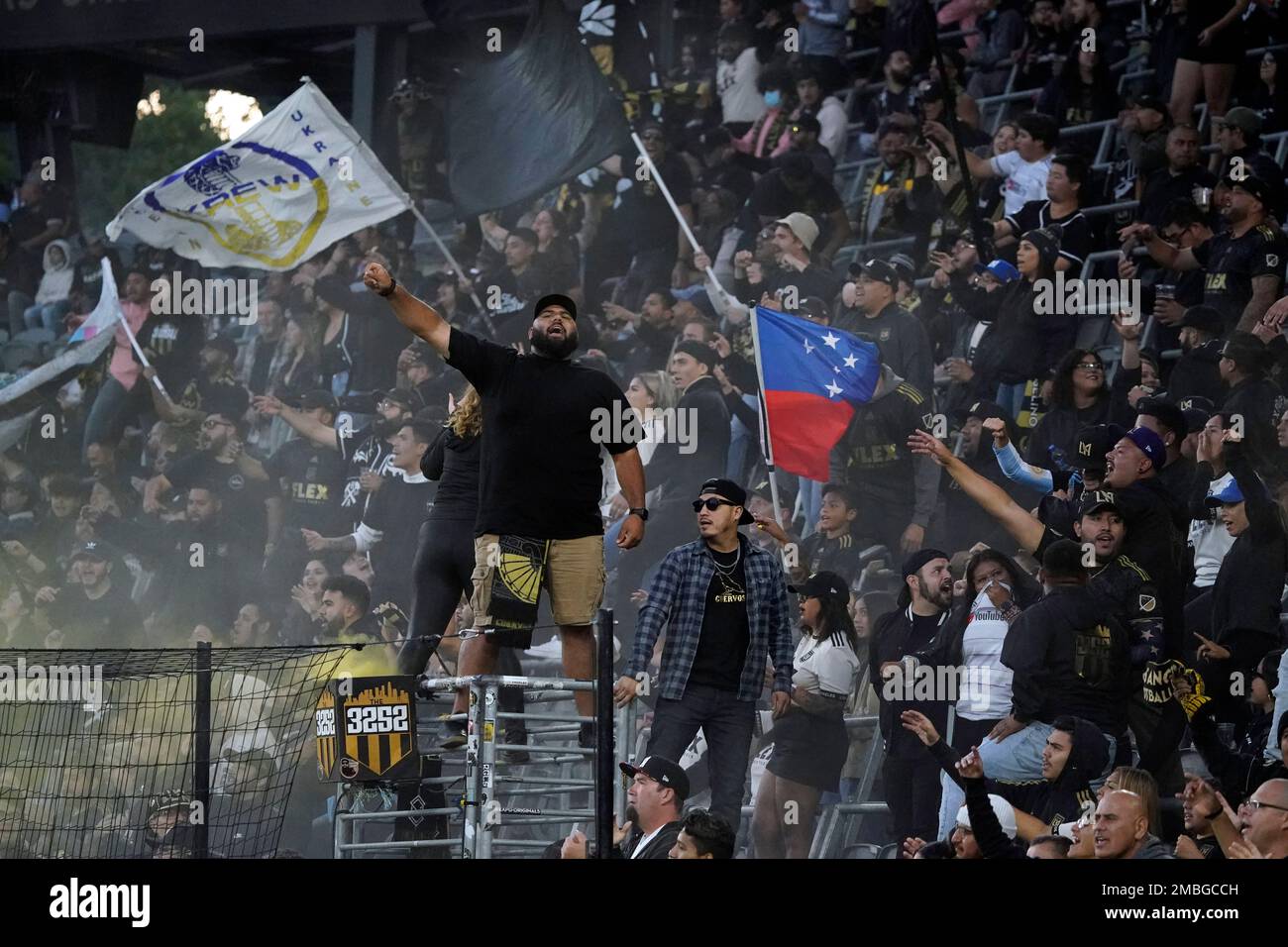 LAFC fans cheer during the first half of a U.S. Open Cup soccer match ...