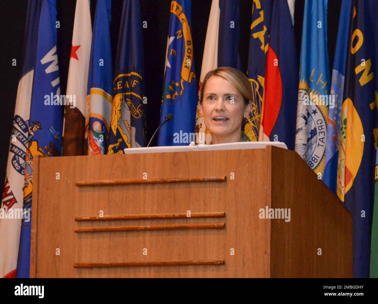 Lt. Col. Danielle Gonzalez, 1st Cyber Battalion incoming commander ...