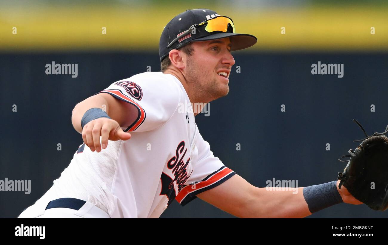 Tennessee Martin player Casey Harford plays in an NCAA baseball game ...