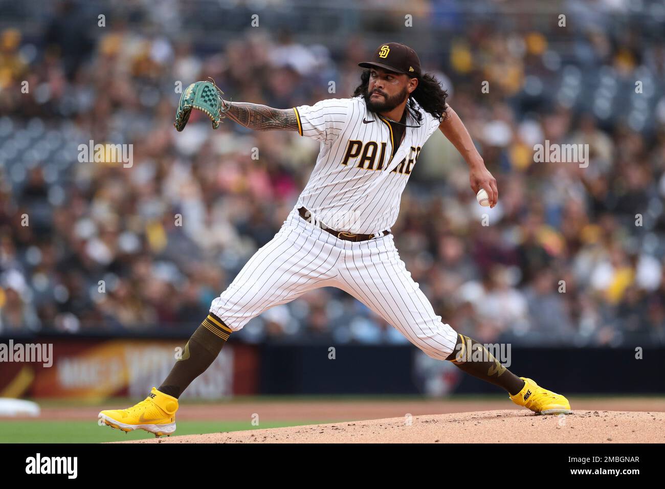 San Diego Padres starting pitcher Sean Manaea works in a baseball game ...