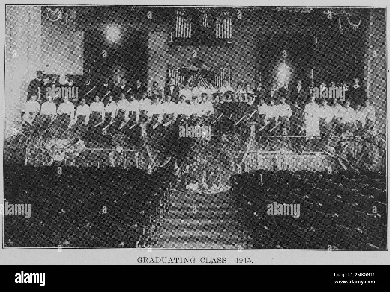 Graduating class- 1915 Stock Photo - Alamy