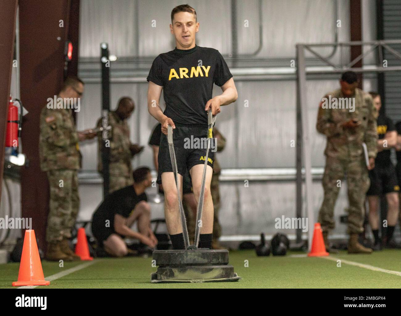 Soldiers participate in an Army Combat Fitness Test as part of the Best ...