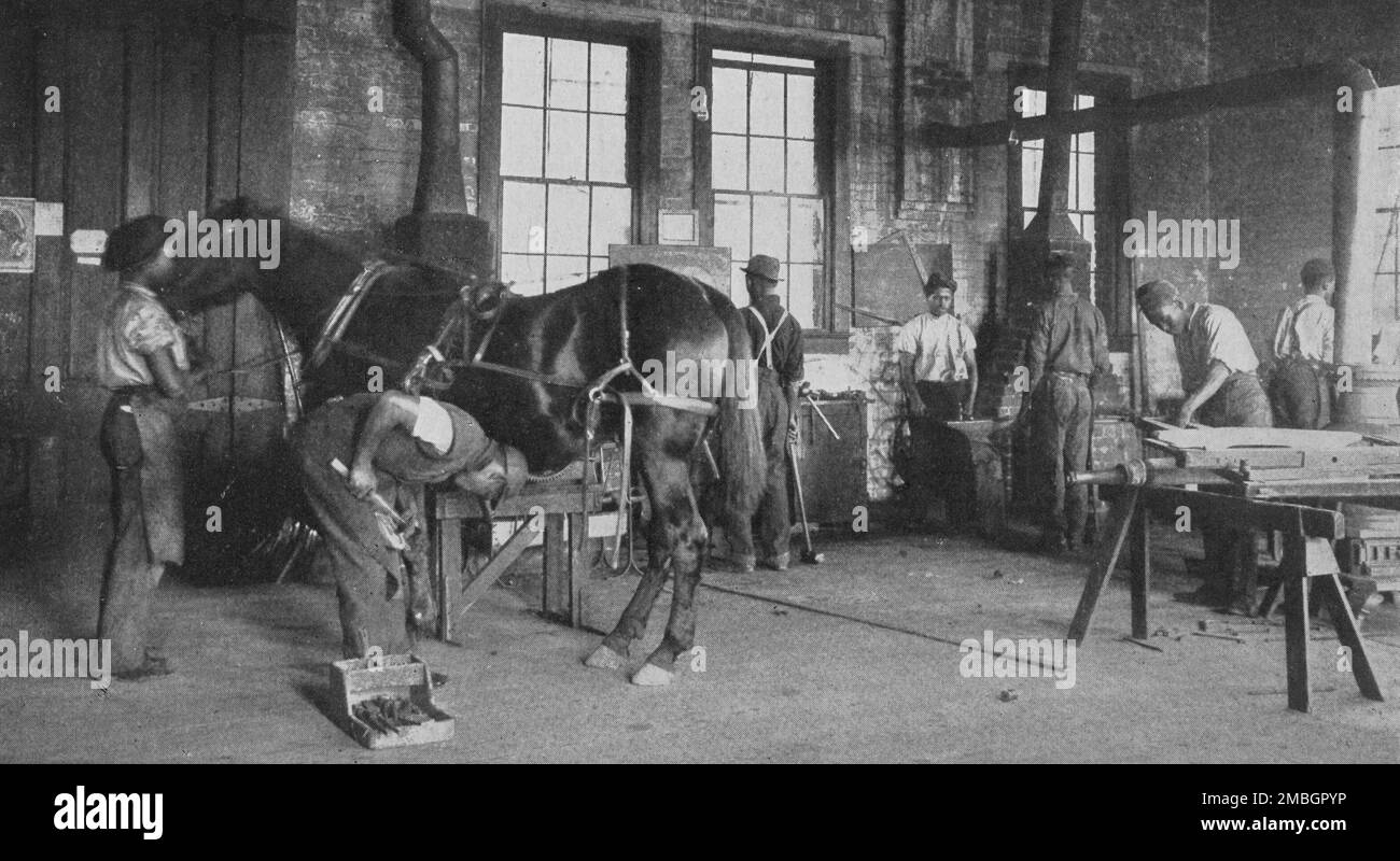 The blacksmith shop, 1904 Stock Photo - Alamy