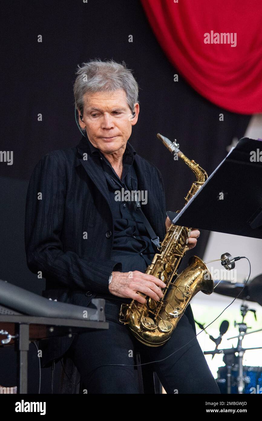 David Sanborn performs at the New Orleans Jazz and Heritage Festival ...
