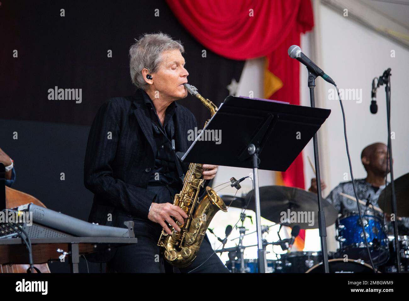 David Sanborn performs at the New Orleans Jazz and Heritage Festival ...