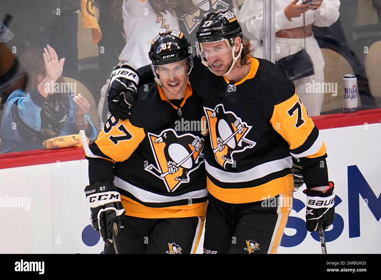 Pittsburgh Penguins' Jeff Carter (77) celebrates his second goal of the ...
