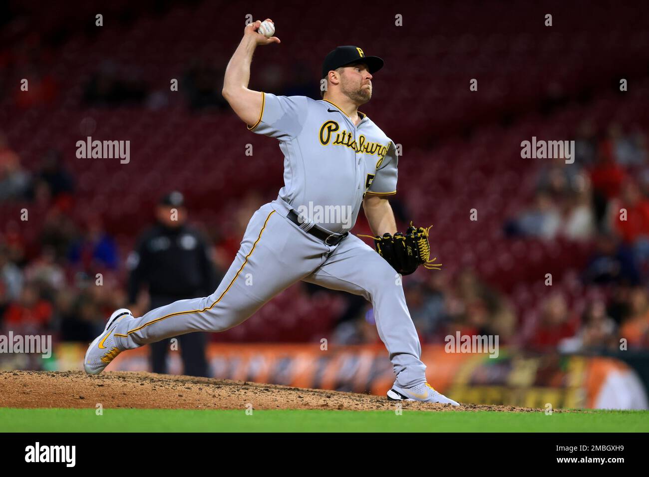 Pittsburgh Pirates' David Bednar throws during the ninth inning in the ...