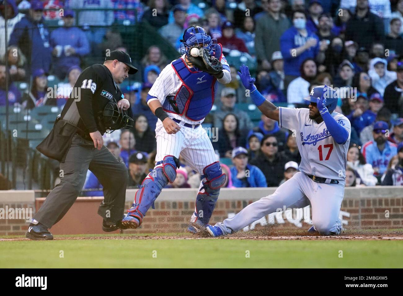 CORRECTS CATCHER TO YAN GOMES, INSTEAD OF WILLSON CONTRERAS - Los ...