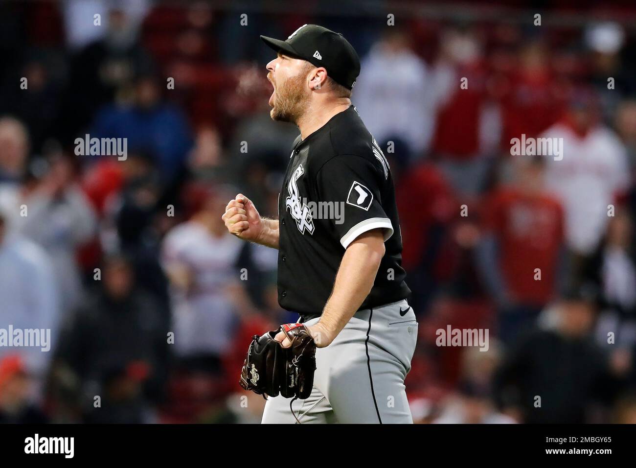 Chicago White Sox's Liam Hendriks celebrates after defeating the Boston ...