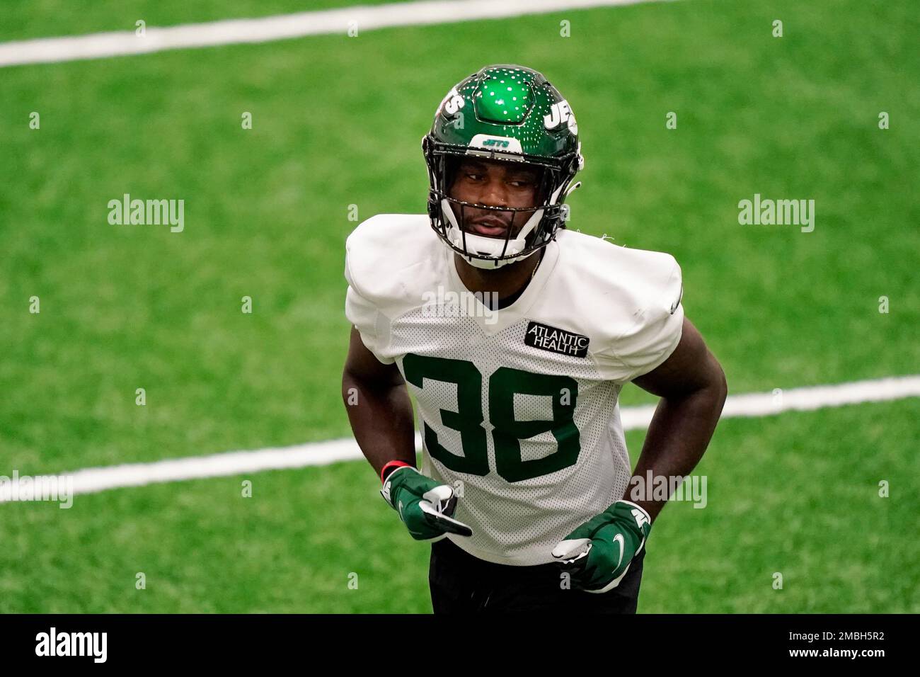 New York Jets' running back Zonovan Knight (38) practices during the ...
