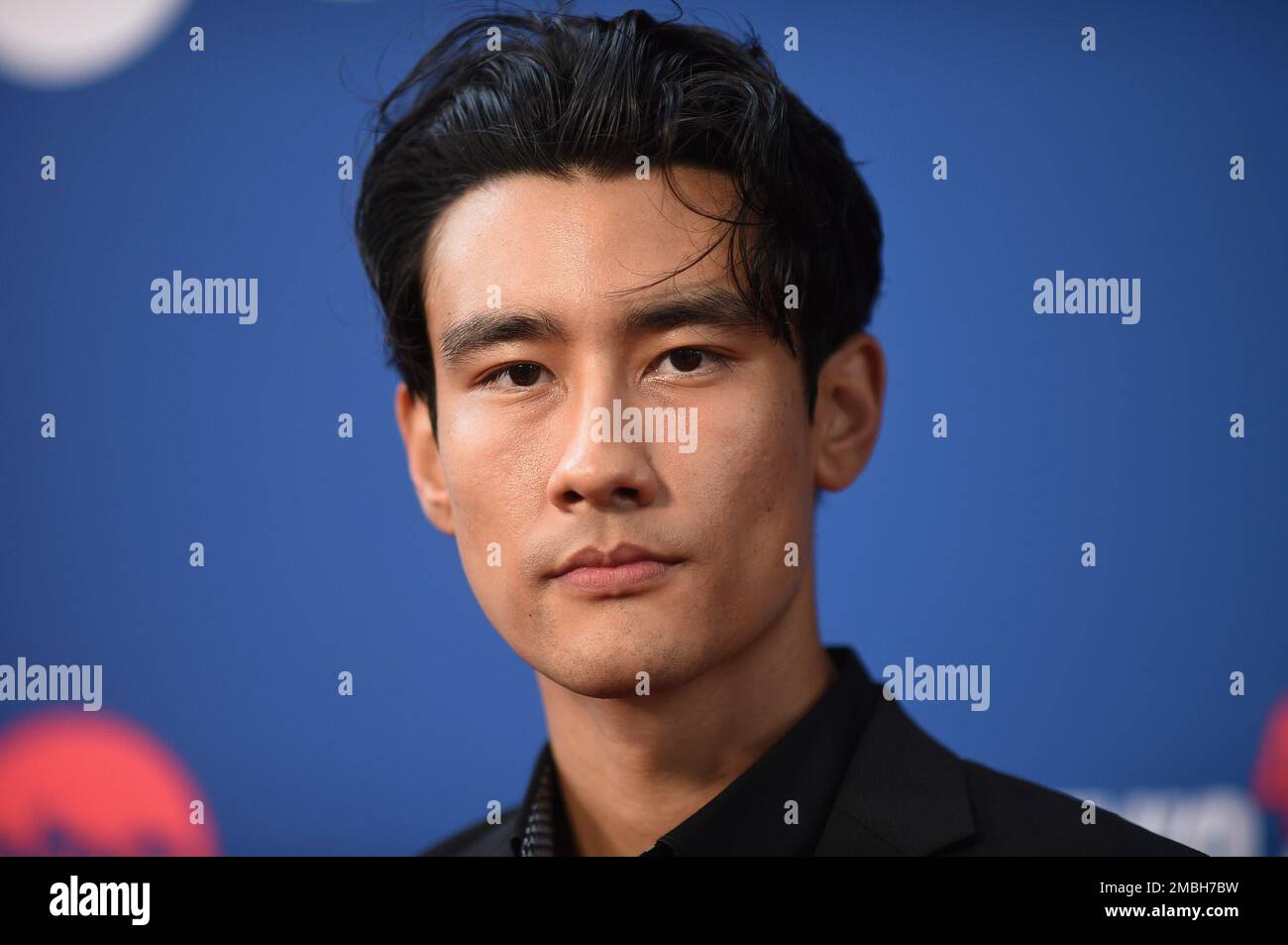 Alex Landi attends the Grey's anatomy 400th episode celebration at ...
