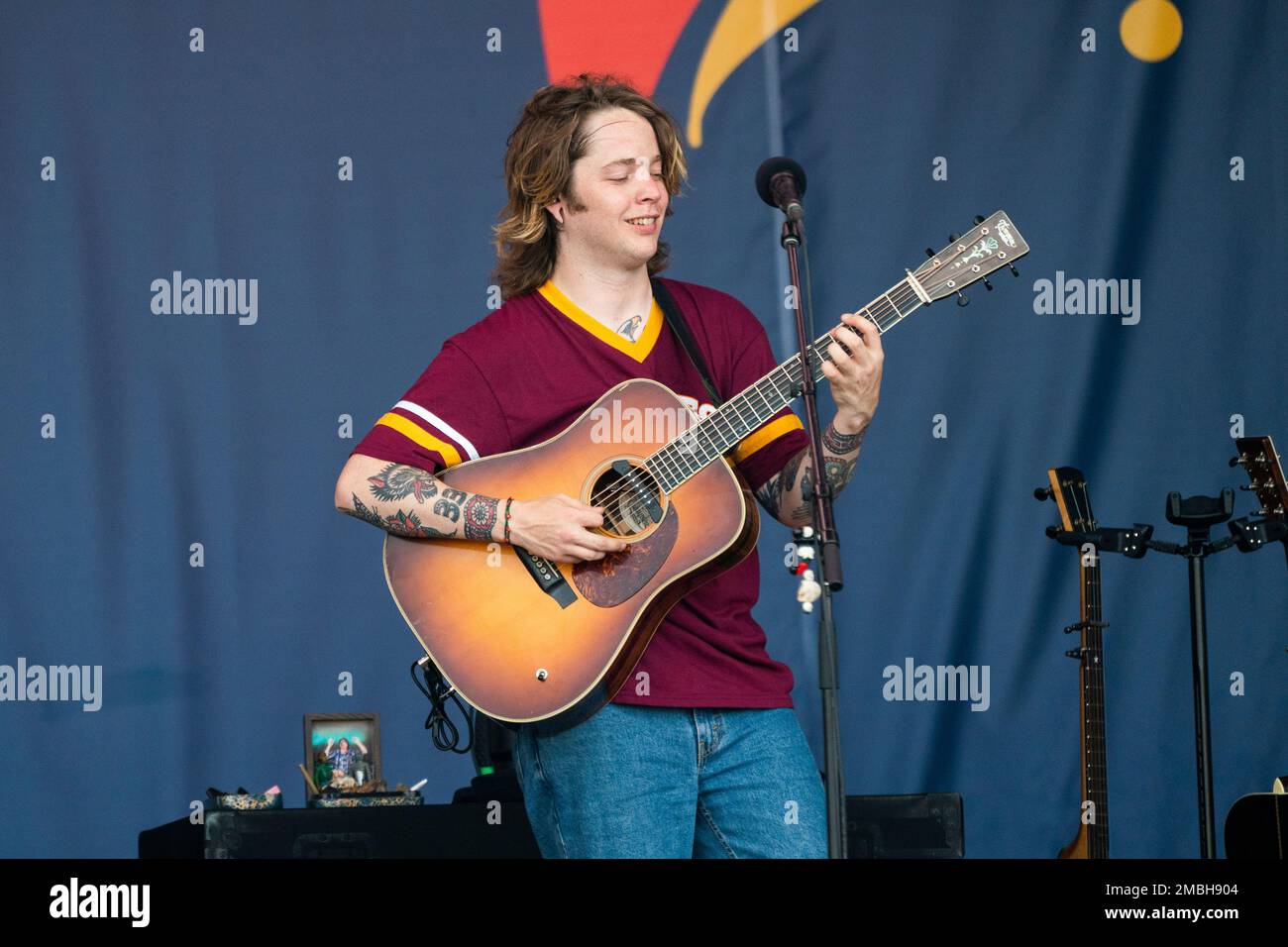 Billy Strings performs at the New Orleans Jazz and Heritage Festival ...