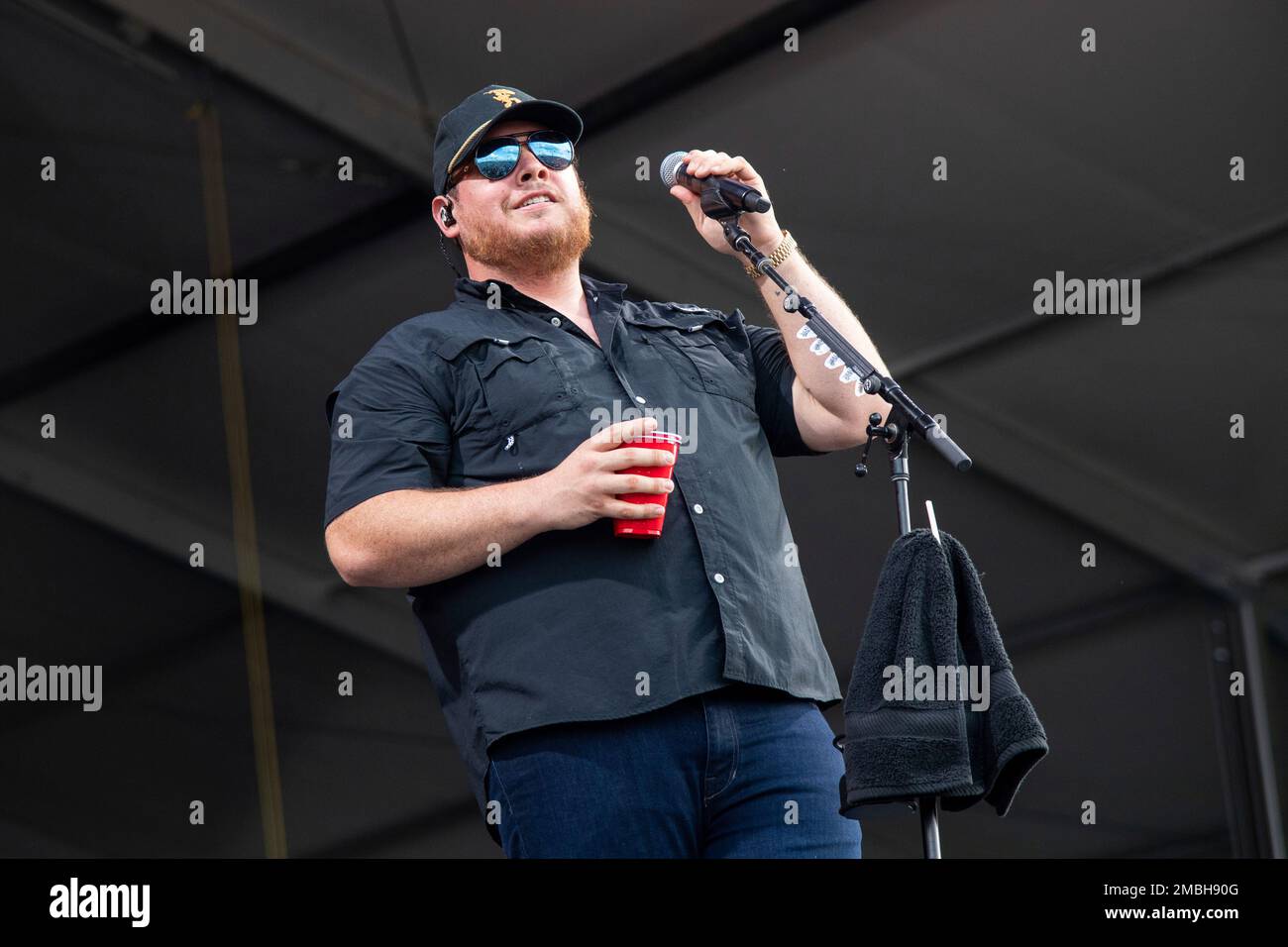 Luke Combs performs at the New Orleans Jazz and Heritage Festival, on ...