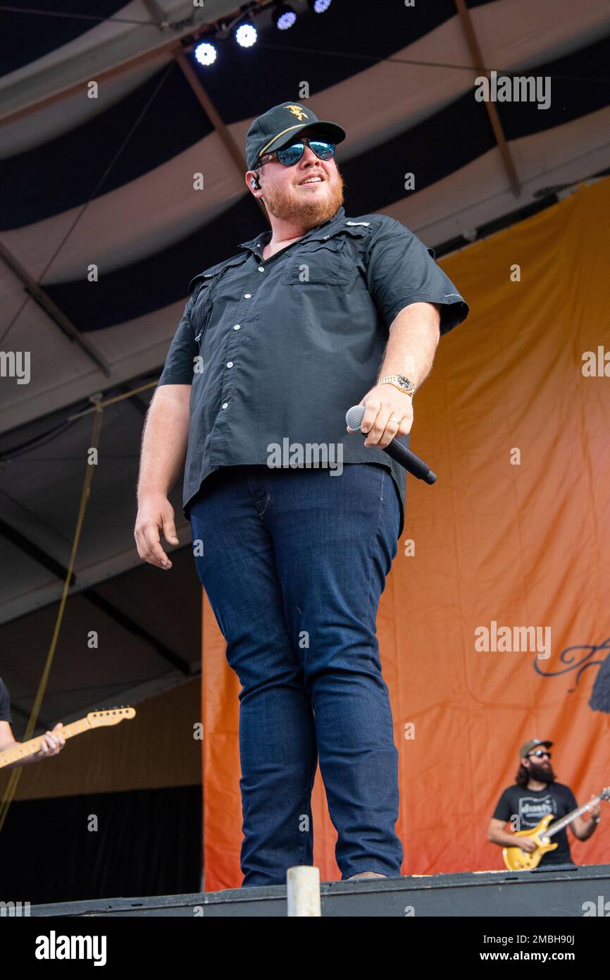 Luke Combs performs at the New Orleans Jazz and Heritage Festival, on ...