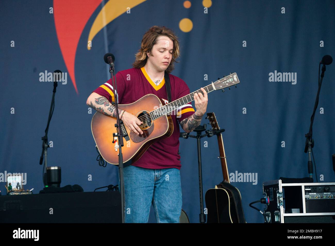 Billy Strings performs at the New Orleans Jazz and Heritage Festival ...