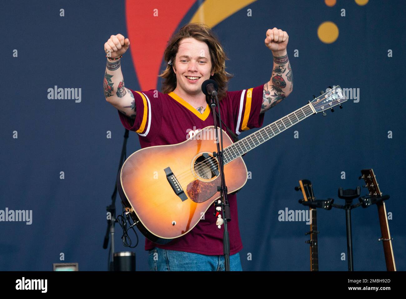 Billy Strings performs at the New Orleans Jazz and Heritage Festival ...