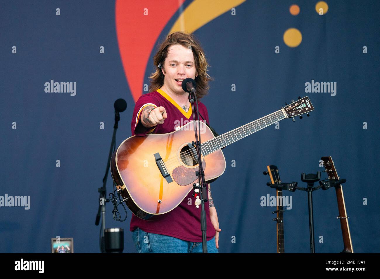 Billy Strings performs at the New Orleans Jazz and Heritage Festival ...